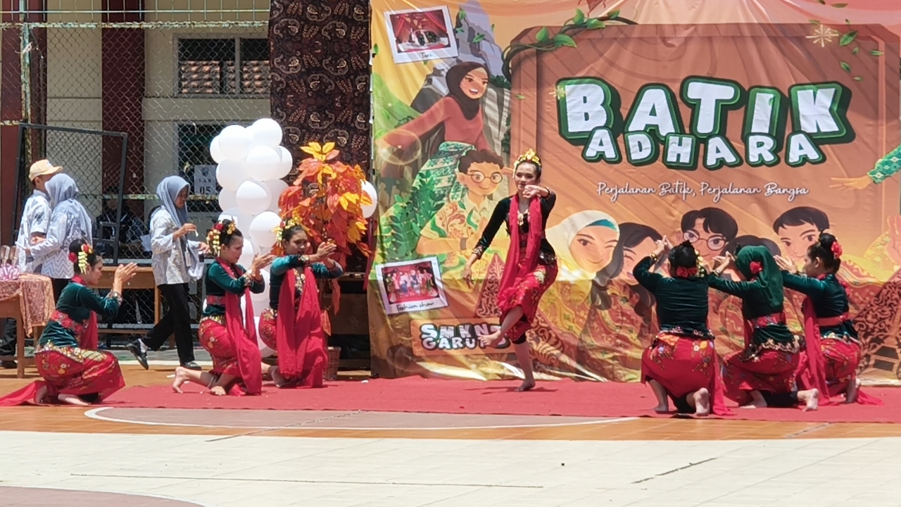Memperingati Hari Batik Nasional SMKN 3 Garut Tahun 2025 - Detail Informasi